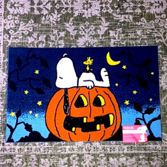 Peanuts | Accents | Snoopy Peanuts Halloween Accent Rug | Poshmark